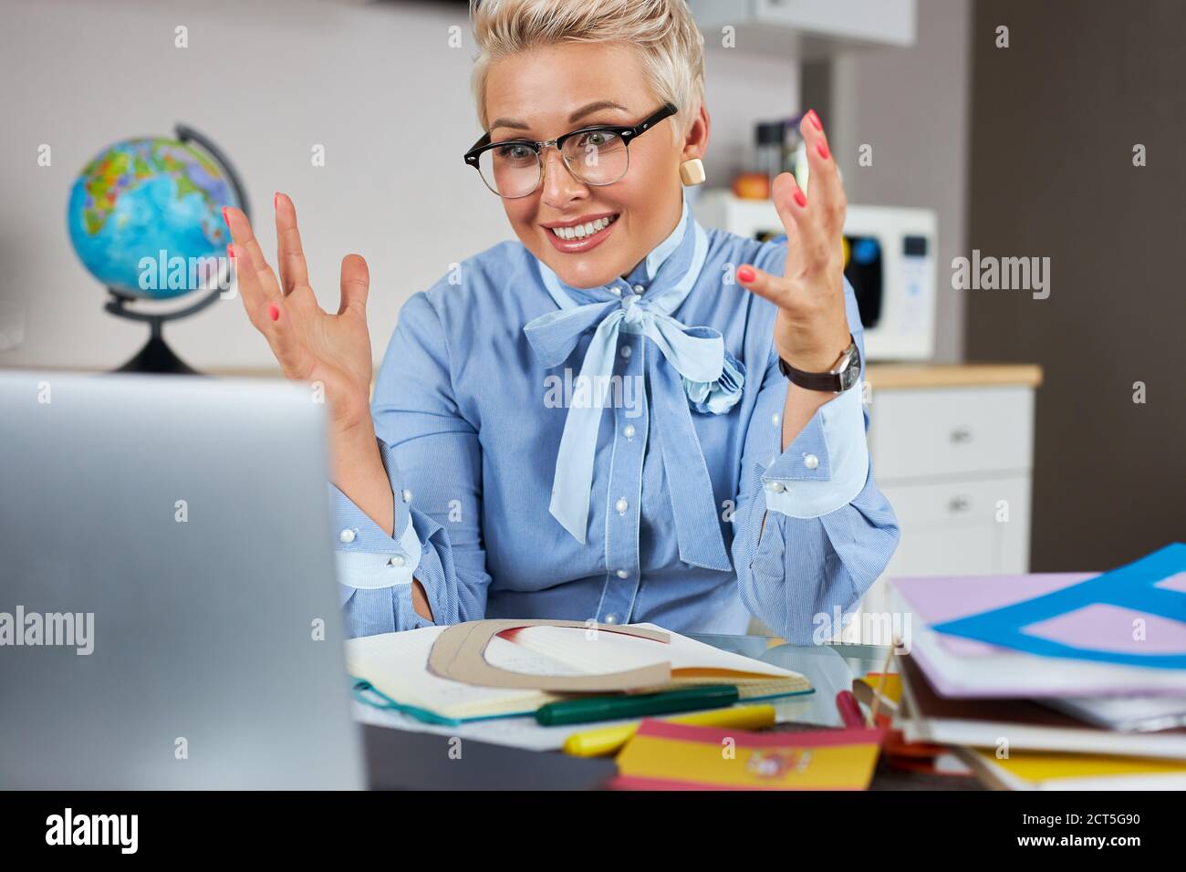 Blonde Online Teacher Pissed Off Her Students She Is Irritated In A