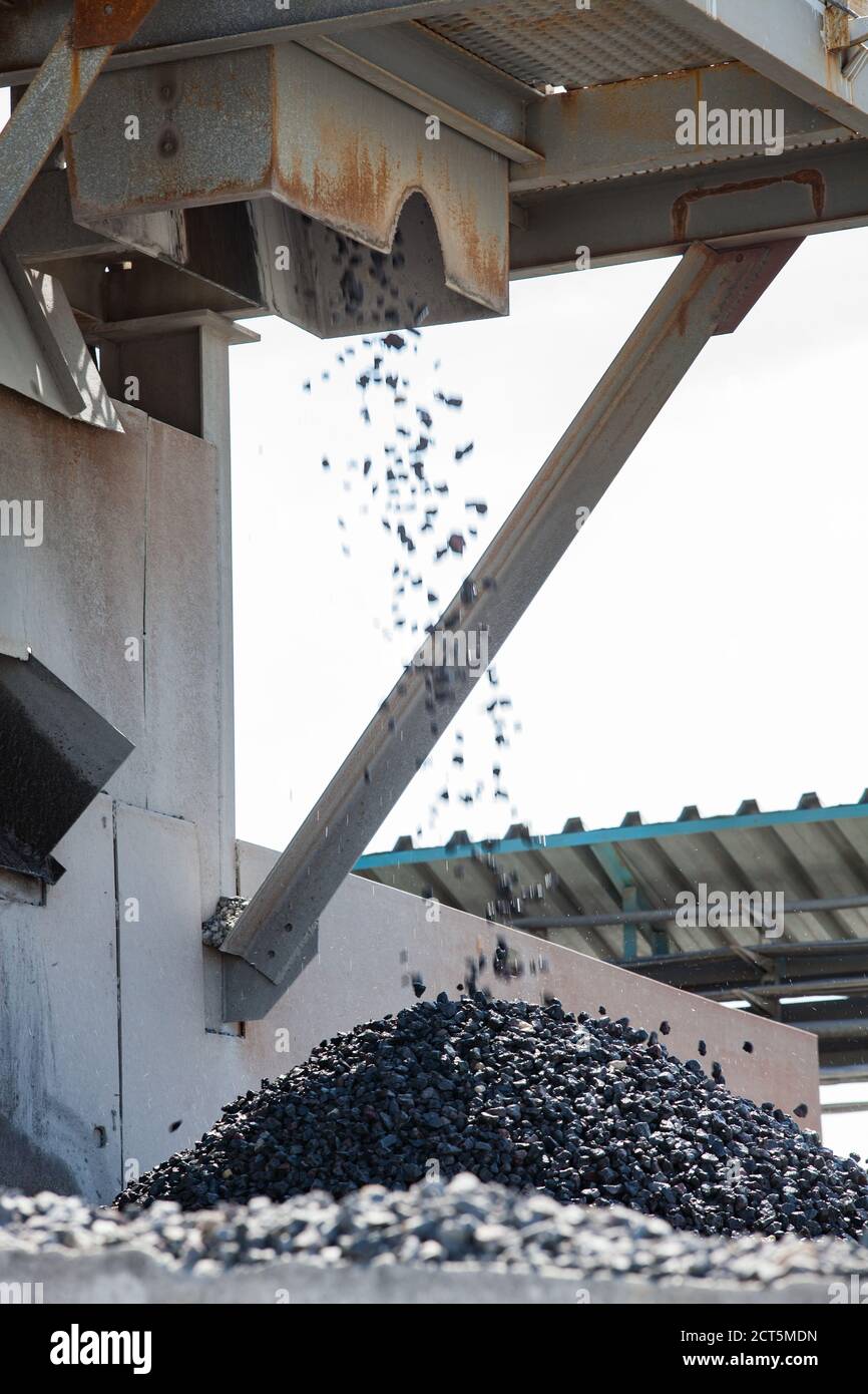 Industrial sieve shaker hi-res stock photography and images - Alamy