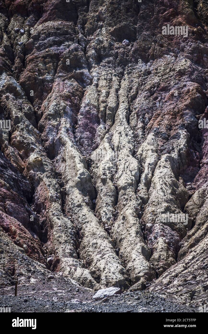 Rock patterns from previous eruptions at White Island Volcano, an ...