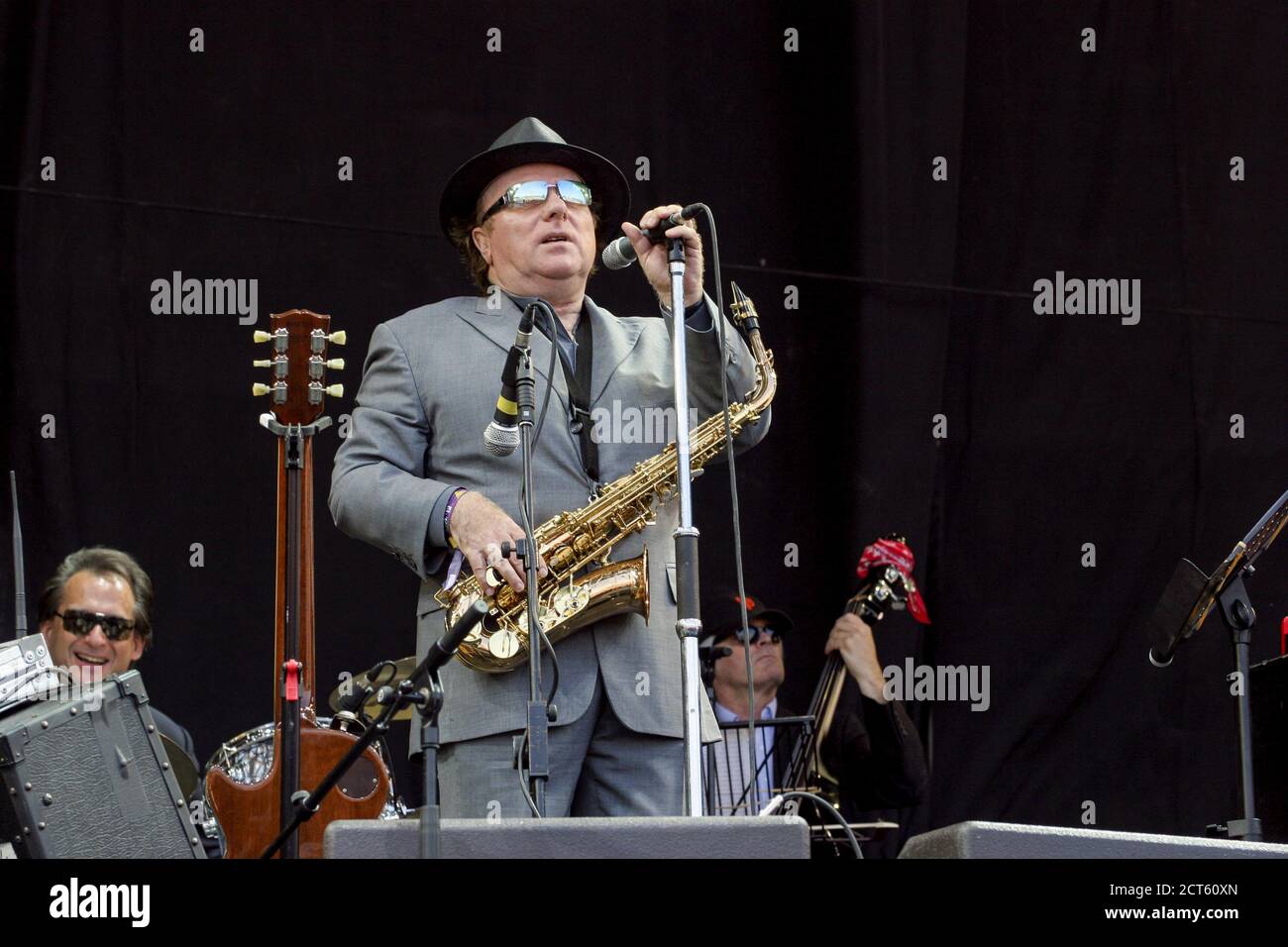 Van morrison saxophone hi-res stock photography and images - Alamy