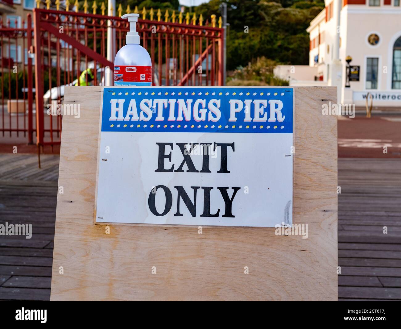 Seaside safety signage hi-res stock photography and images - Alamy