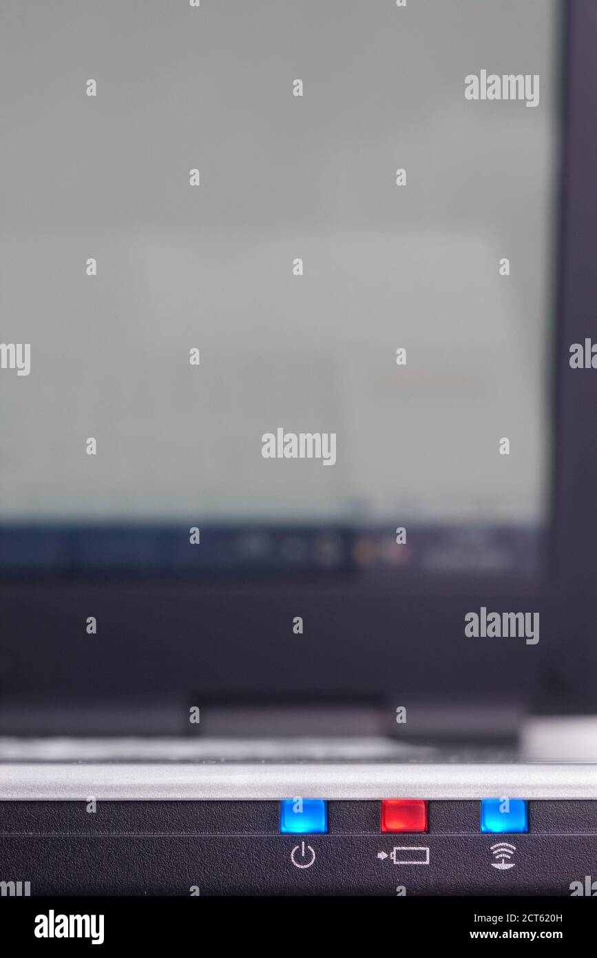 Status Monitor High Resolution Stock Photography and Images - Alamy