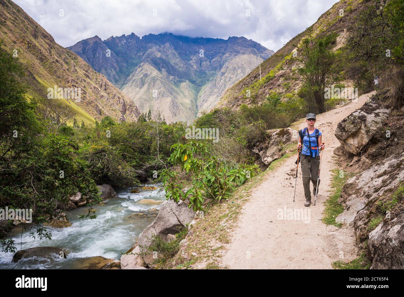 Peruvian river people hi-res stock photography and images - Alamy
