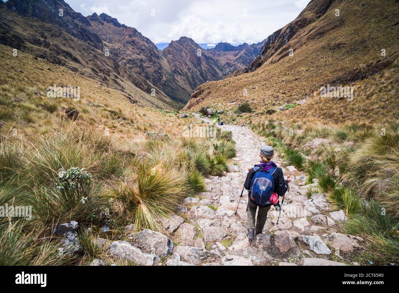Hiking down from Dead Womans Pass 5,200m summit, Inca Trail Trek day 2 ...