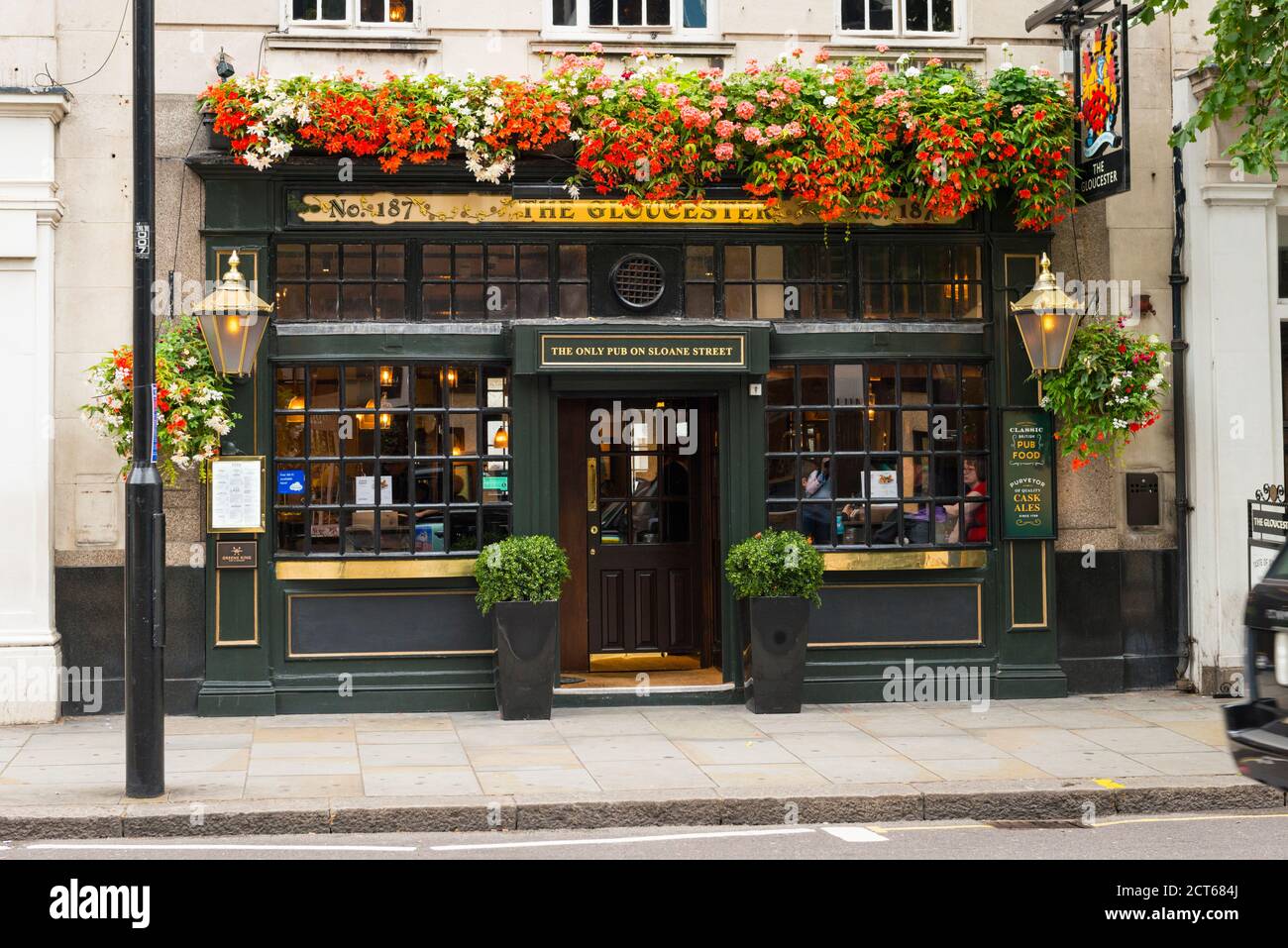 London West End Knightsbridge street scene The Gloucester Greene King ...