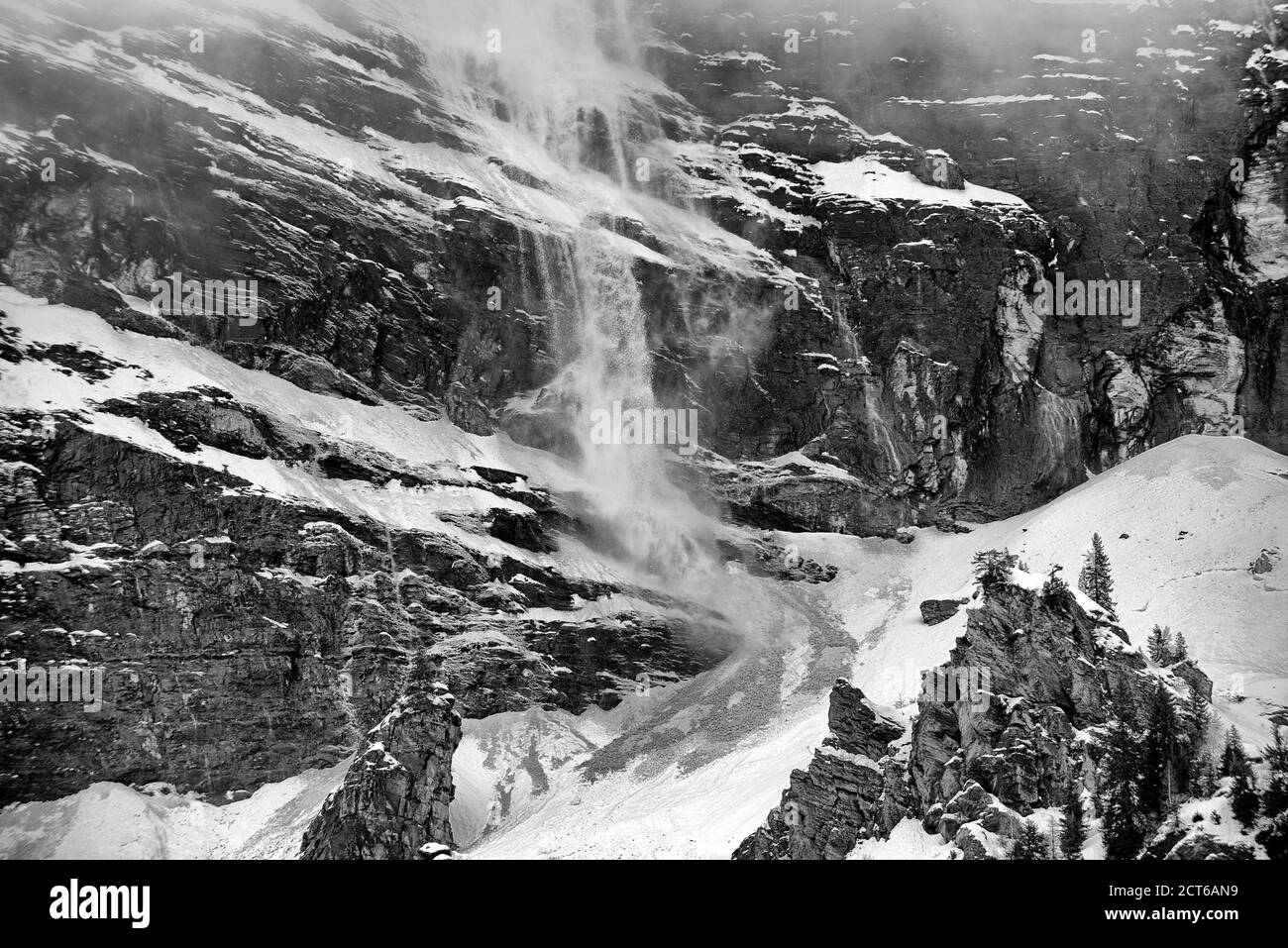 France, Alps, avalanche *** Local Caption *** landscape,alps,mountain ...
