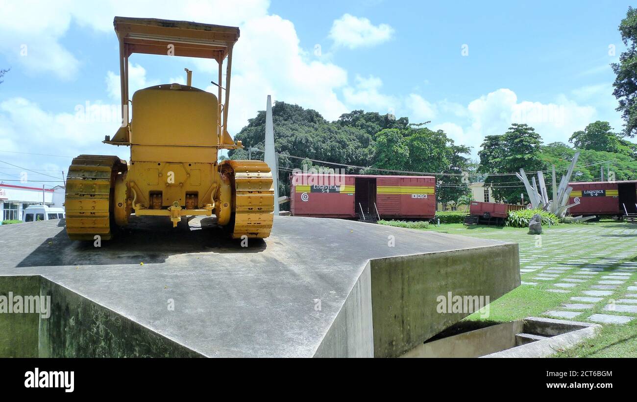 Museum revolution located in hi-res stock photography and images - Alamy