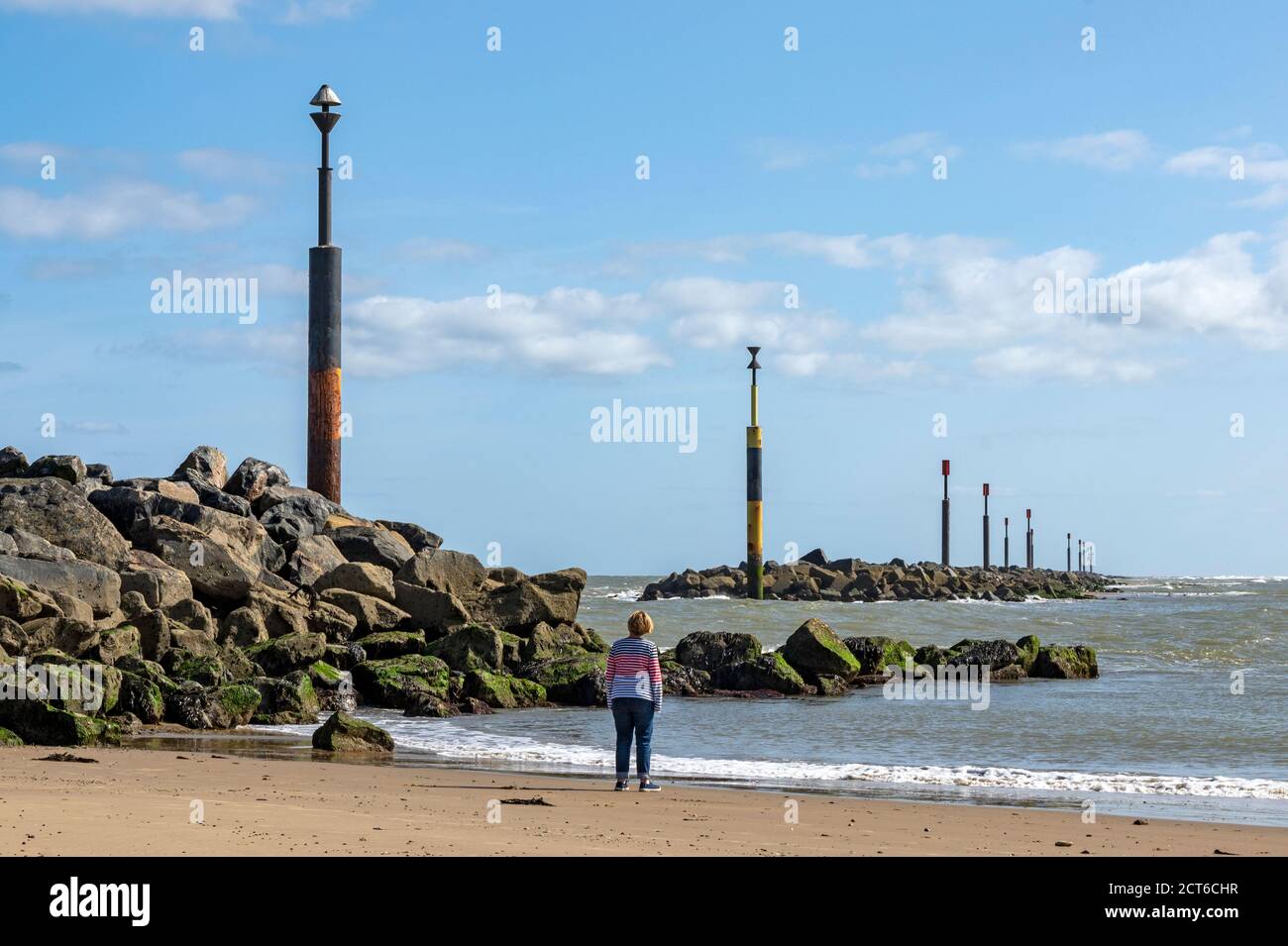 Offshore artificial rock armour reefs protecting Sea Palling from ...