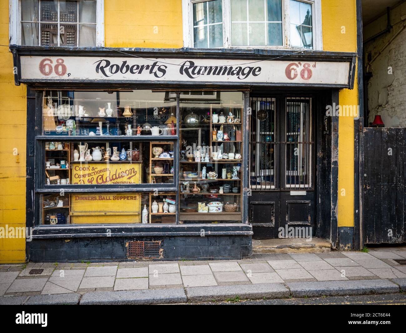 Roberts Rummage, Antique store in Hastings, England Stock Photo - Alamy