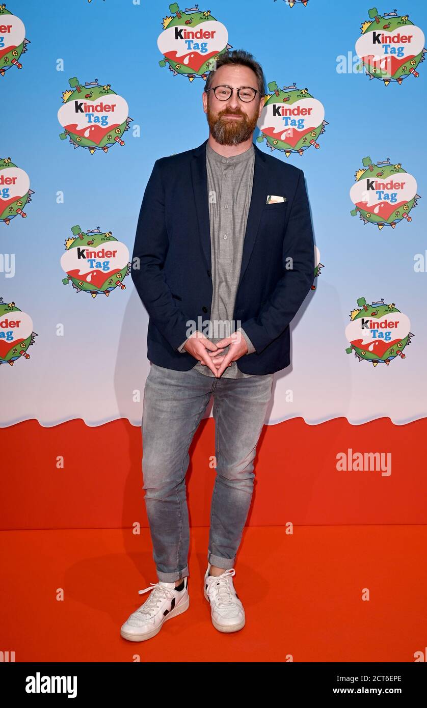 Robert hunke hi-res stock photography and images - Alamy