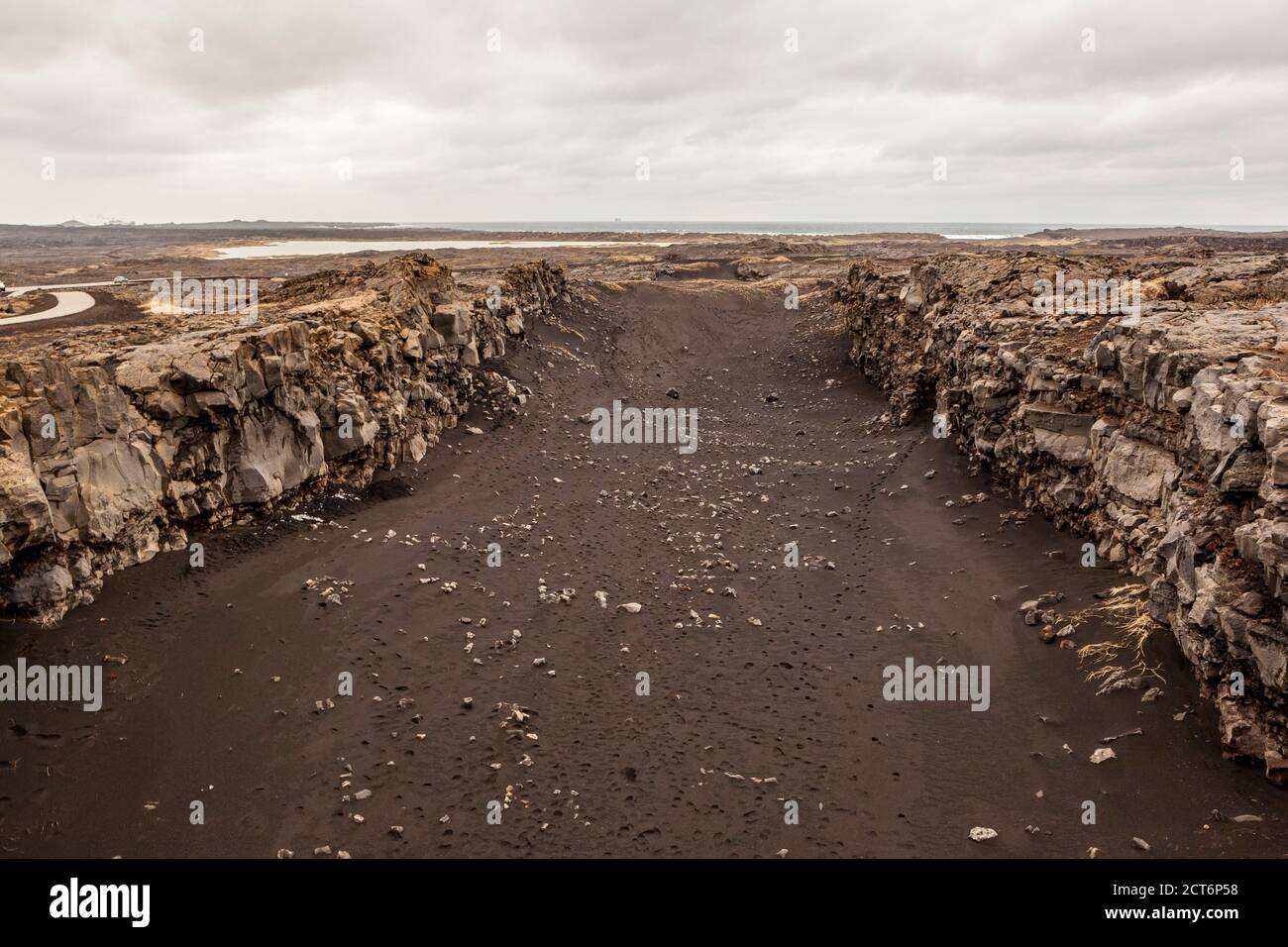 Reykjanes ridge hi-res stock photography and images - Alamy