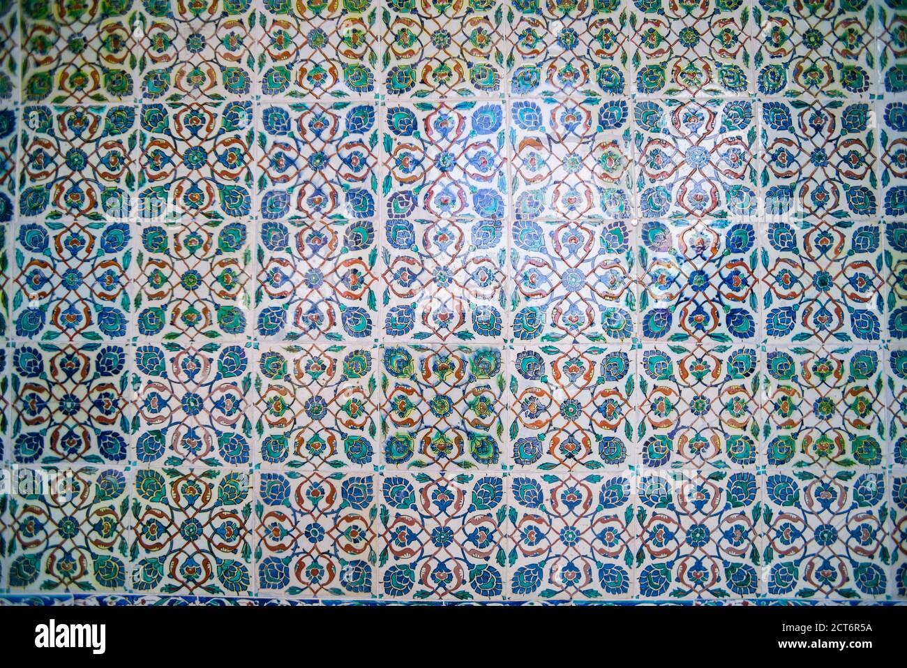 Traditional blue Turkish tiles at Topkapi Palace, Istanbul, Turkey ...