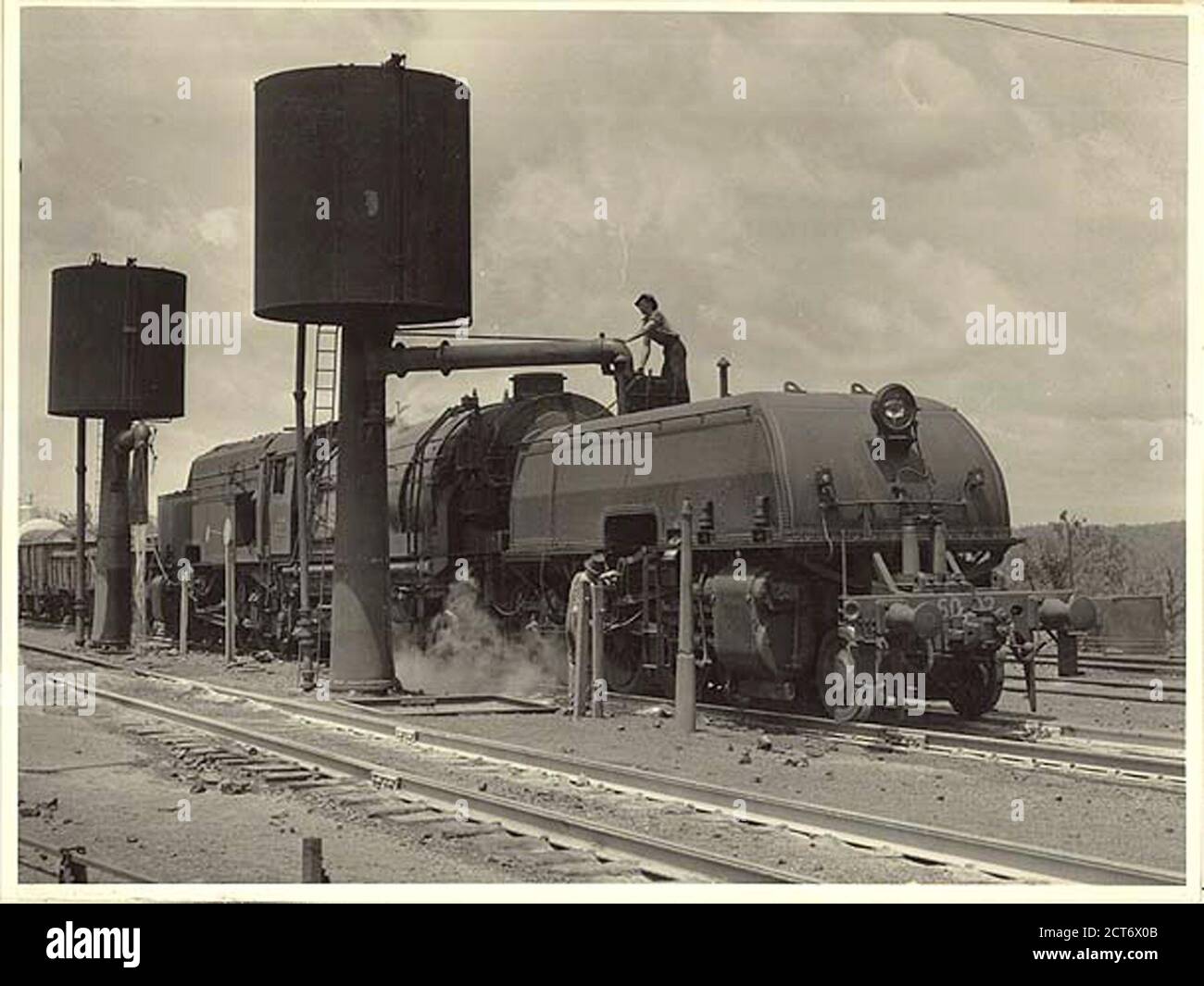 Class garratt hi-res stock photography and images - Alamy