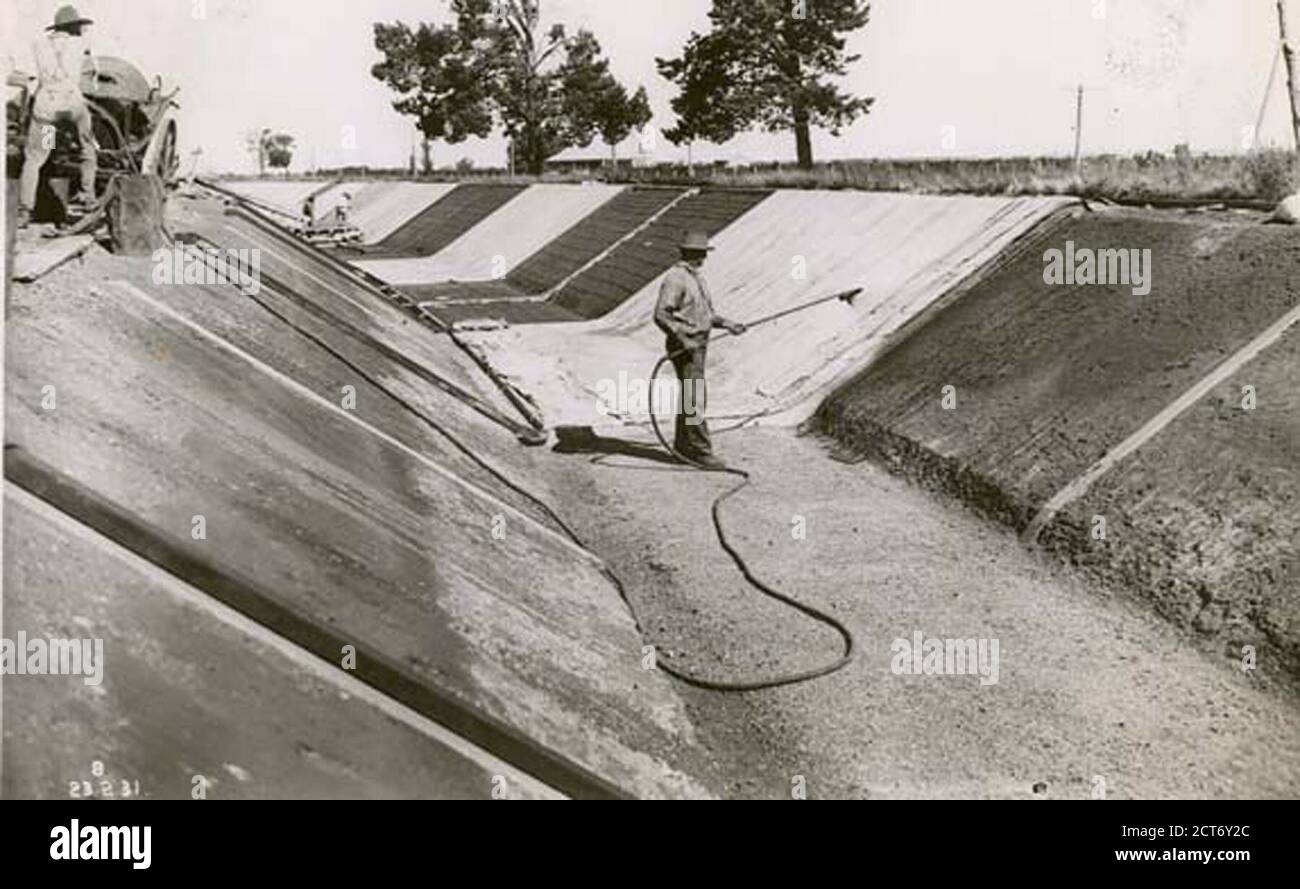 Vintage irrigation hi-res stock photography and images - Alamy