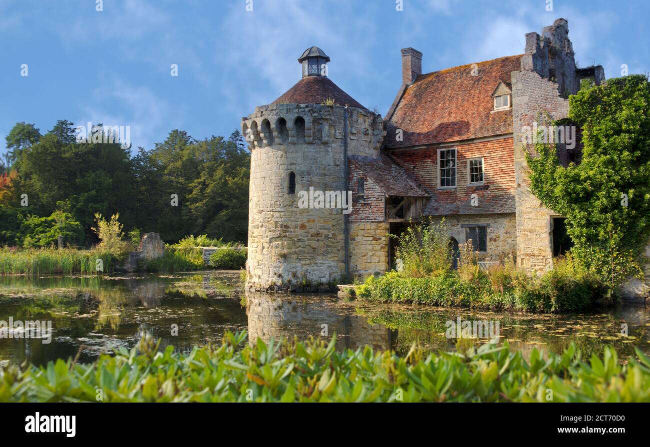 castle on moat in summer Stock Photo - Alamy