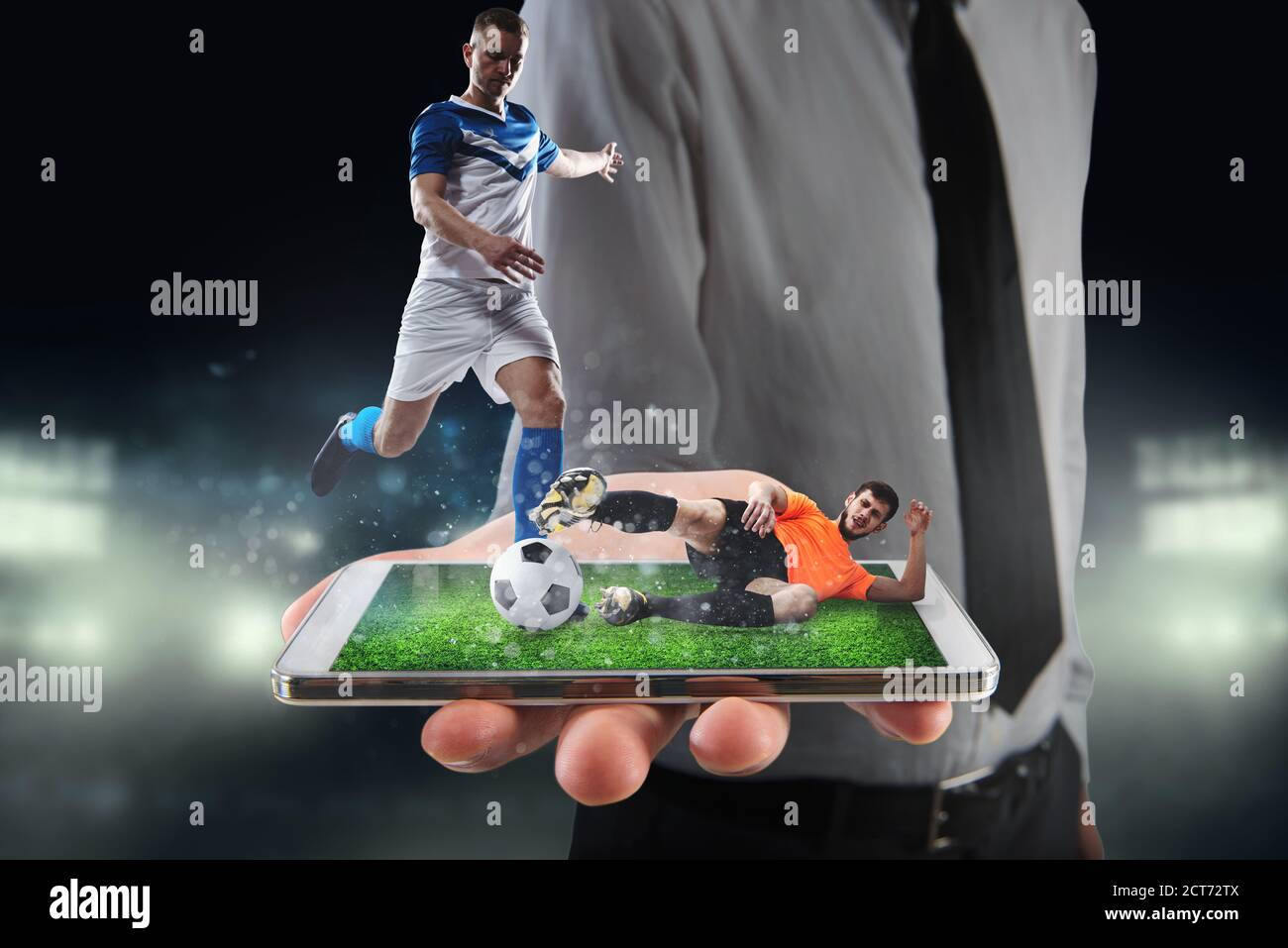 Soccer players on mobile phone hi-res stock photography and images - Alamy
