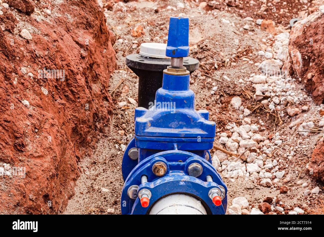 Underground hydrant hi-res stock photography and images - Alamy