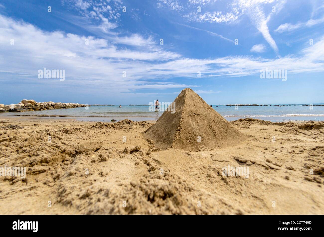 Egypt Pyramid Construction High Resolution Stock Photography and Images ...