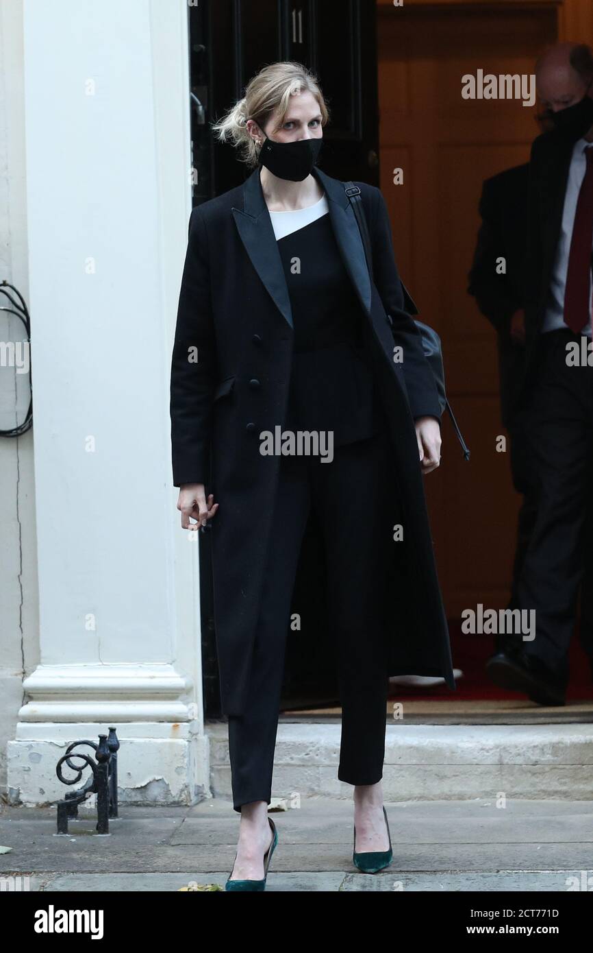 Cleo watson downing street hi-res stock photography and images - Alamy