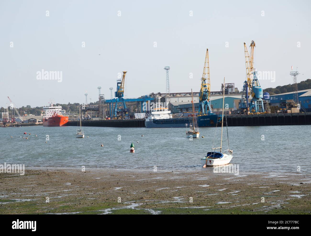 Cranes warehouses ships quayside at Cliff Quay, Port of Ipswich ...