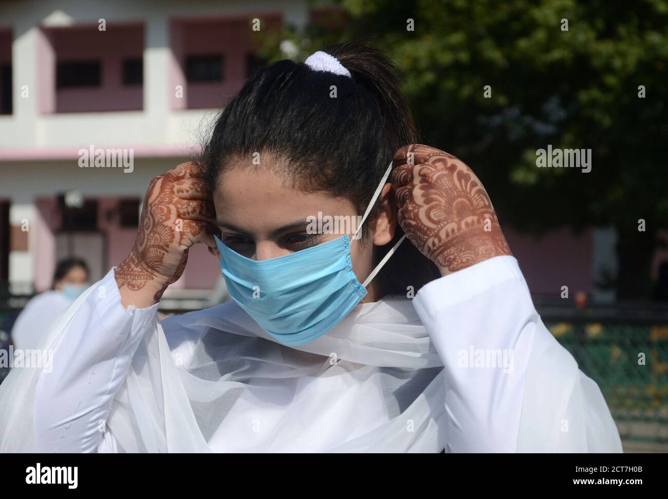 Muslim burqa classroom hi-res stock photography and images - Alamy