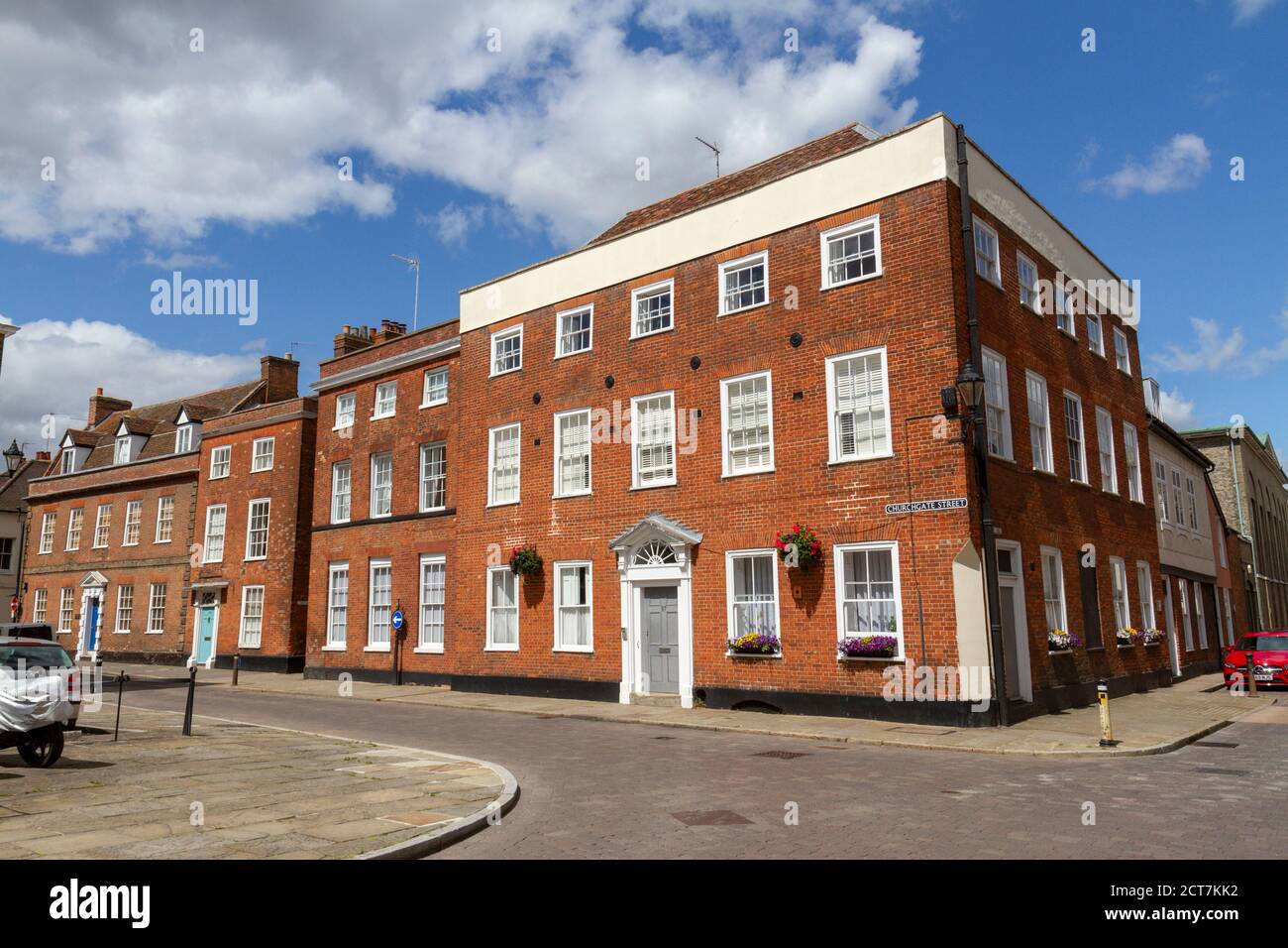 Brick corner house hi-res stock photography and images - Alamy