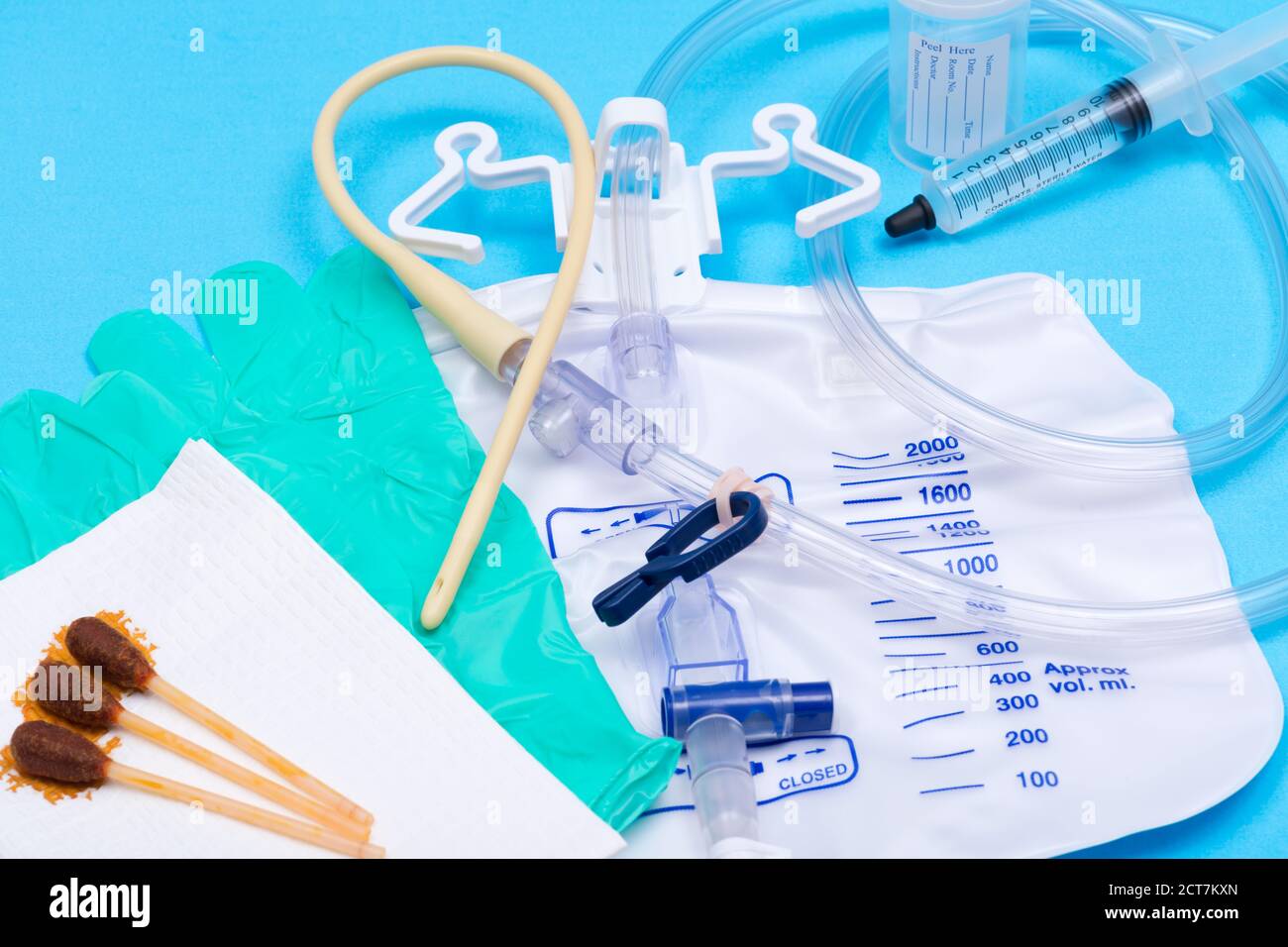 Sterile Foley Urinary Catheter Drainage Bag Green Vinyl Sterile Gloves And Povidone Iodine