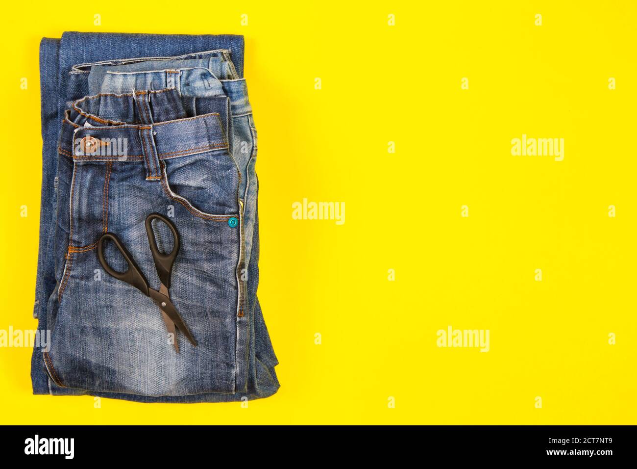 Recycling denim jeans hi-res stock photography and images - Alamy