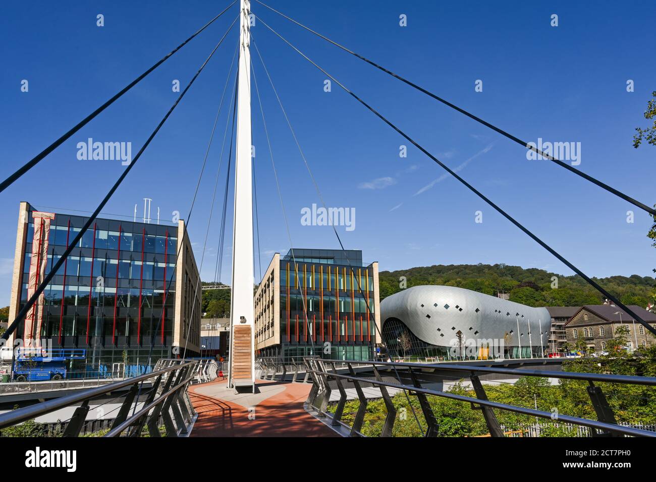 Pontypridd, Wales - September 2020: Footbridge over the River Taff to ...