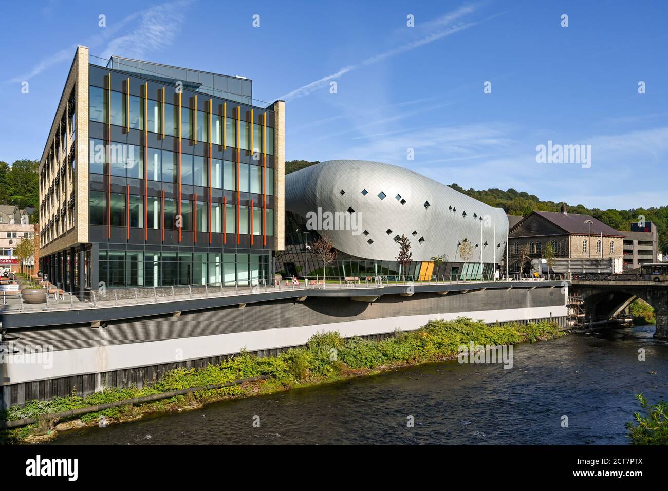 New public offices building hi-res stock photography and images - Alamy