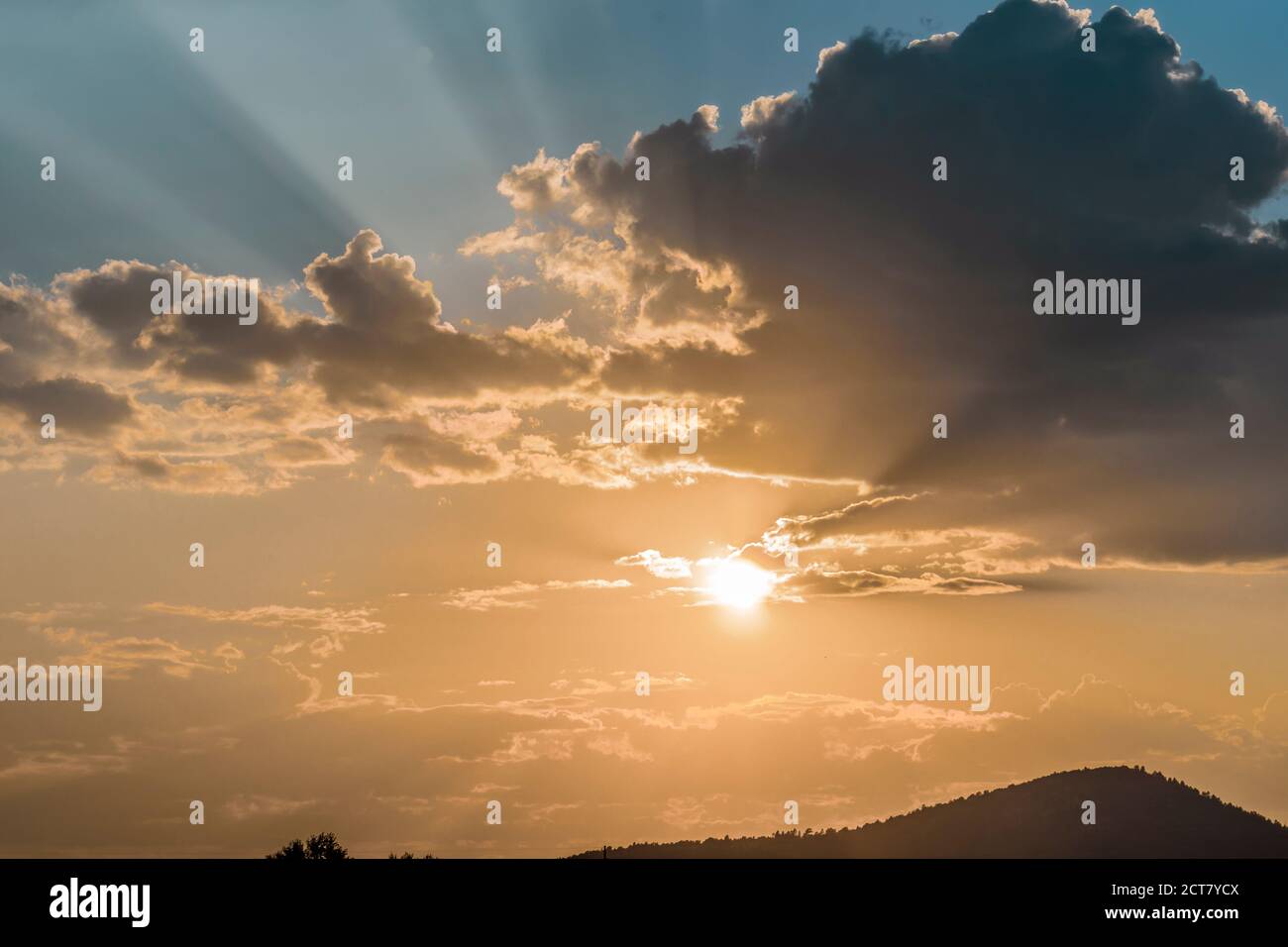 Focus in sun hi-res stock photography and images - Alamy