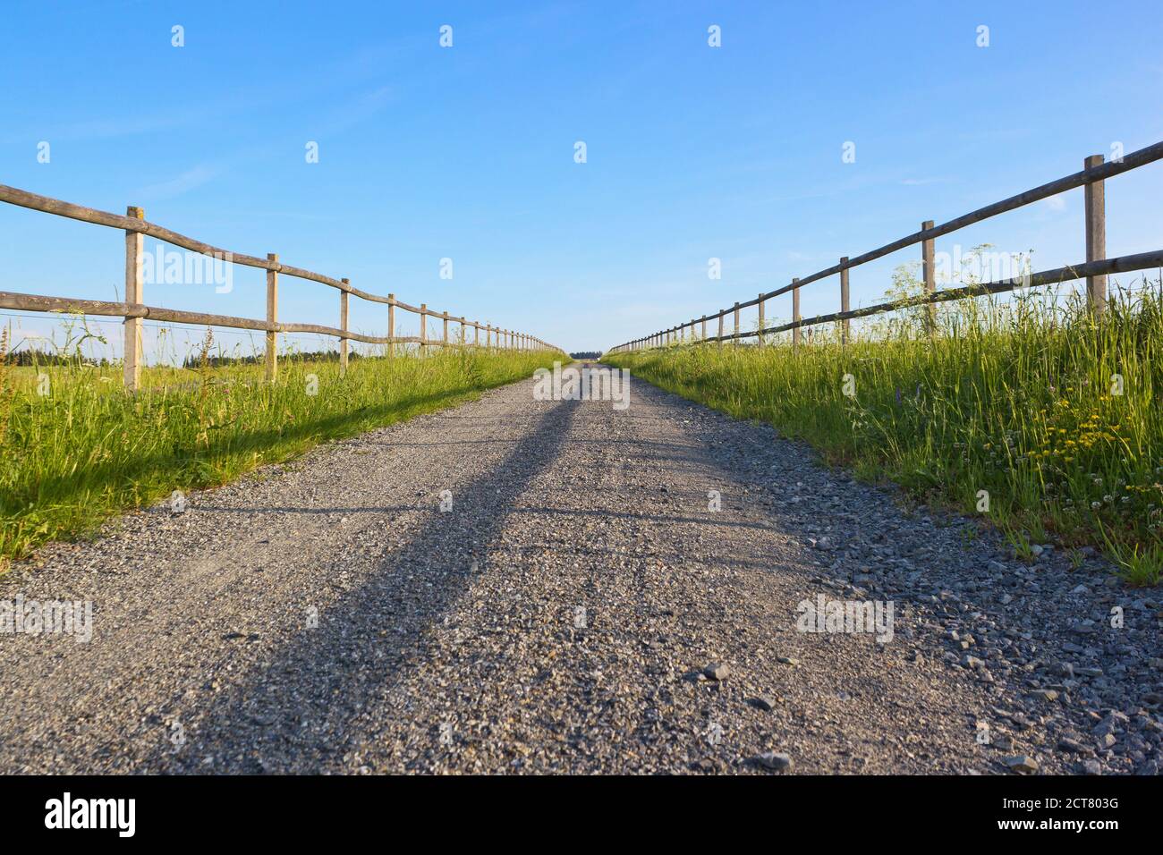 Desolate straight transportation hi-res stock photography and images ...