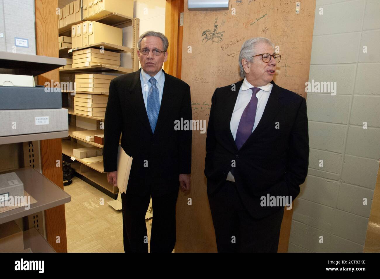 Carl bernstein bob woodward hi-res stock photography and images - Alamy