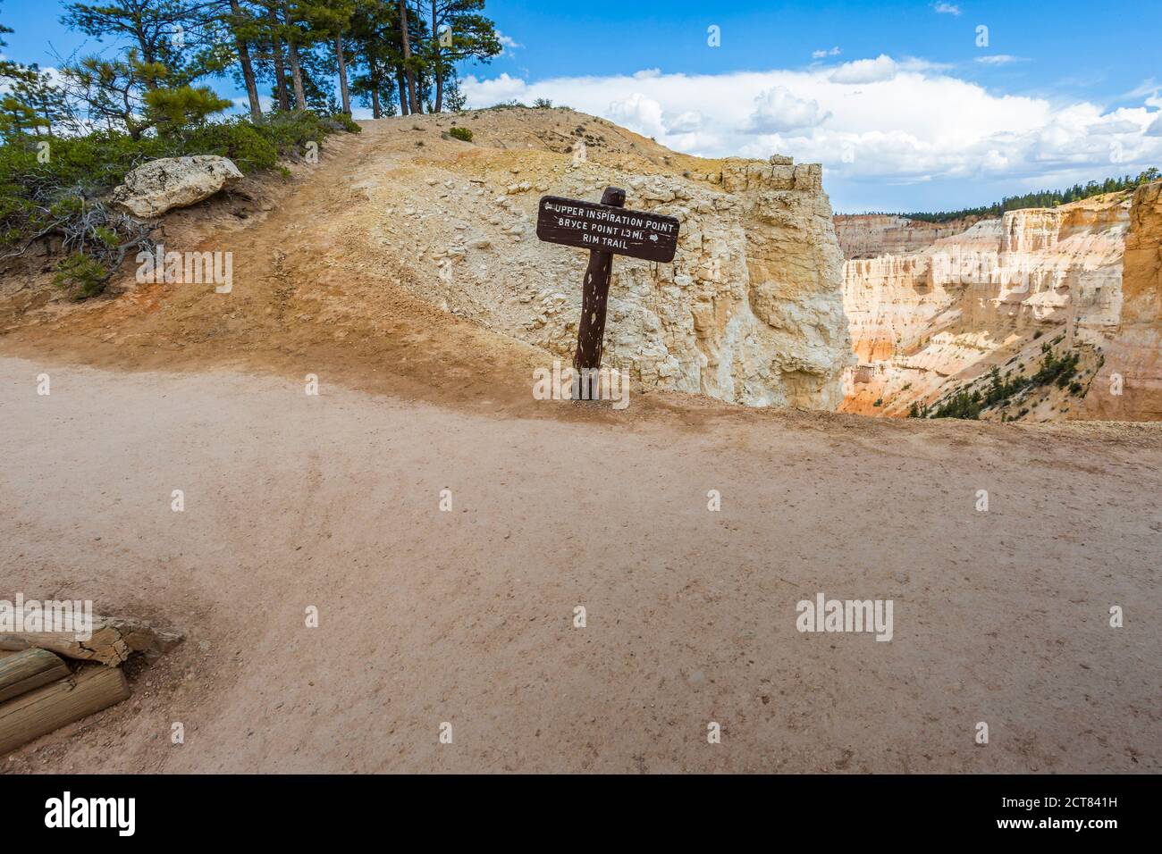 Inspiration Point lookout in Bryce Canyon National Park in Utah Stock ...
