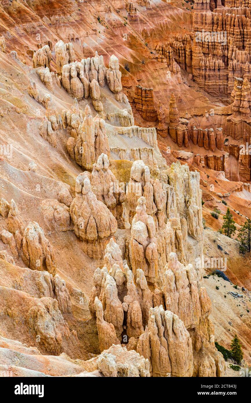 Inspiration Point lookout in Bryce Canyon National Park in Utah Stock ...