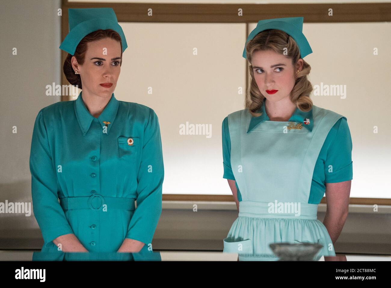 RATCHED, from left: Sarah Paulson, Alice Englert, Pilot , (Season 1, ep ...