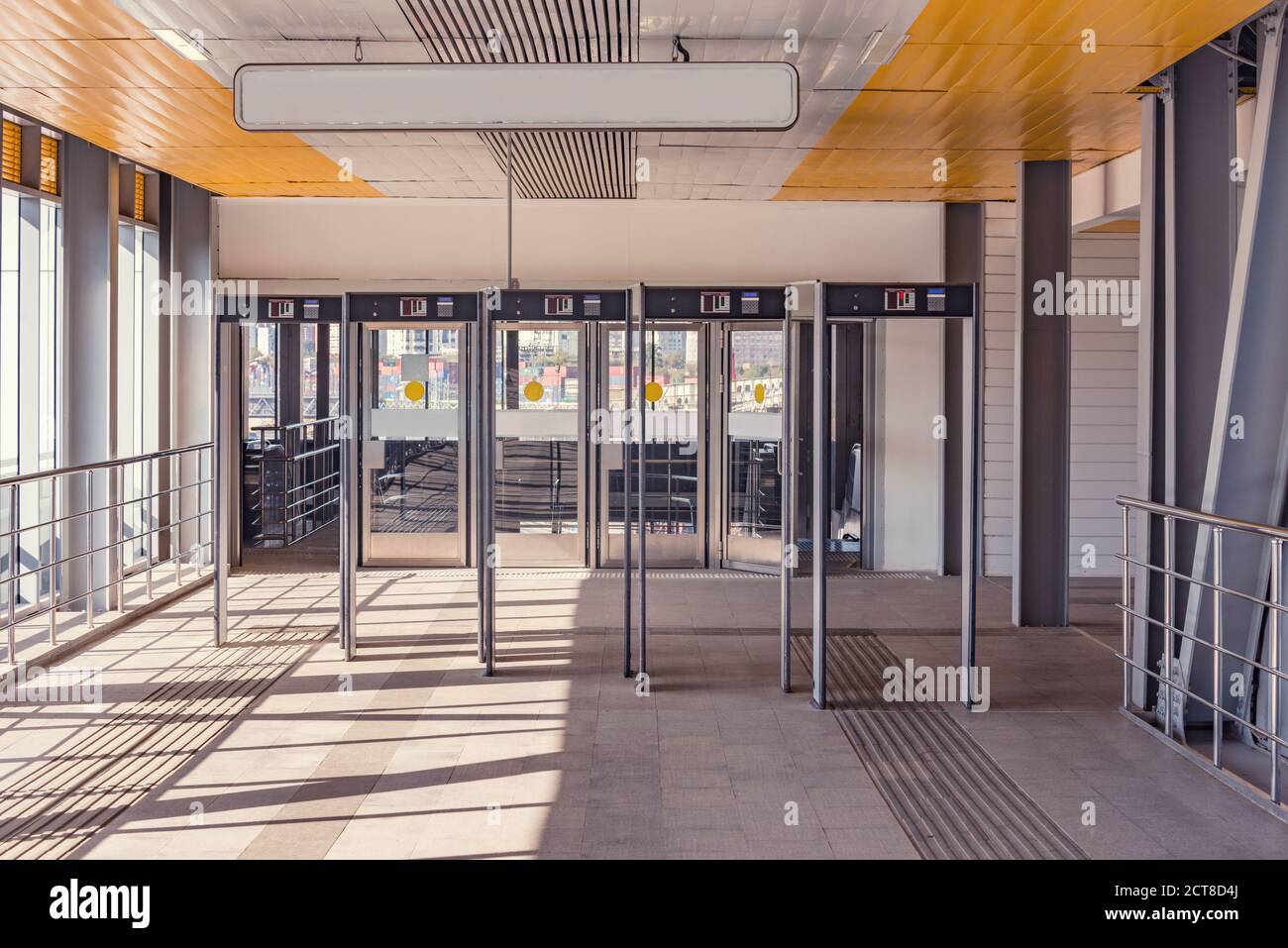 Check in doors hi-res stock photography and images - Alamy