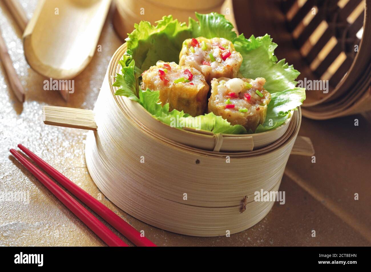 Dim sum container in restaurant hi-res stock photography and images - Alamy