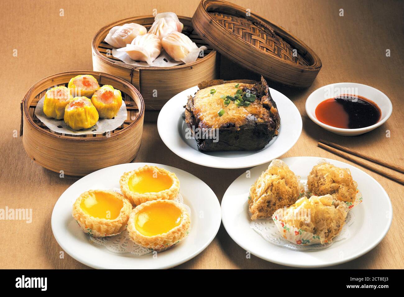 Assorted asian food dim sum in bamboo steamer Stock Photo - Alamy