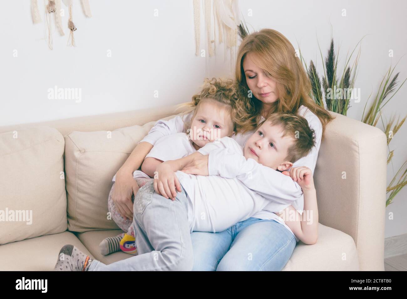 Mom and her daughter hi-res stock photography and images - Alamy