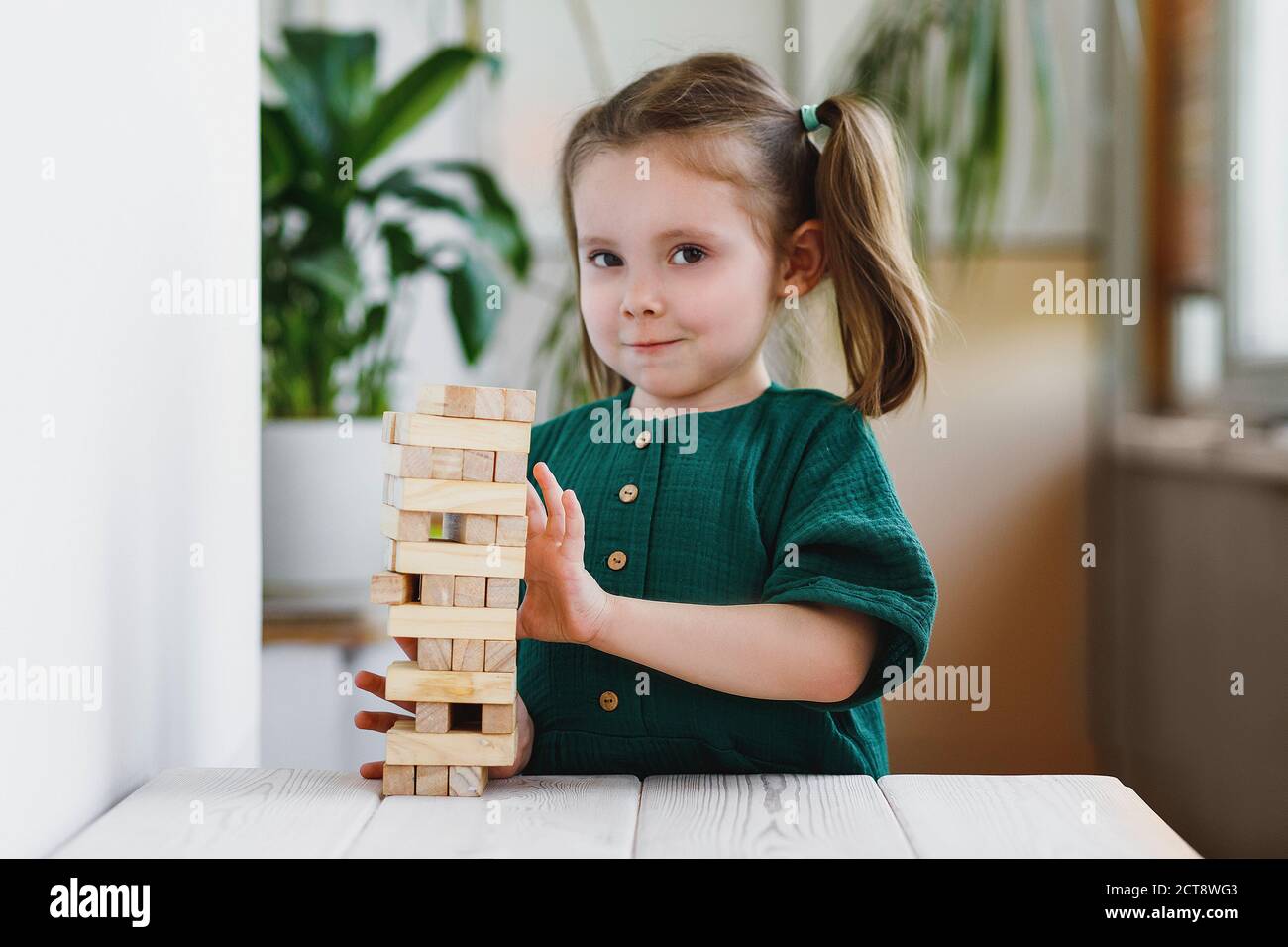 Jenga hi-res stock photography and images - Alamy