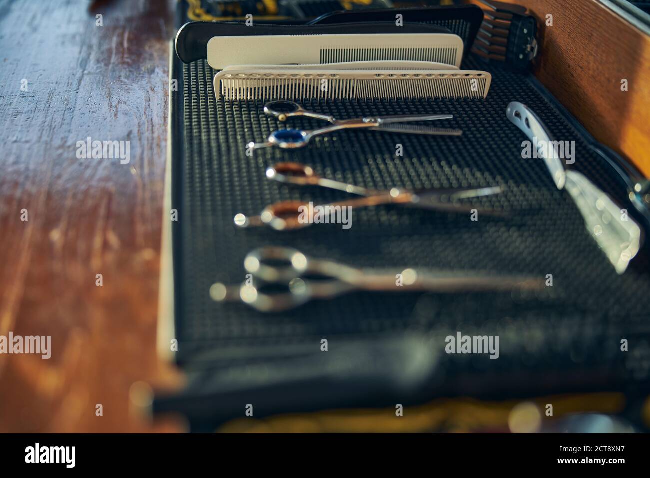 Barbershop tools hi-res stock photography and images - Alamy