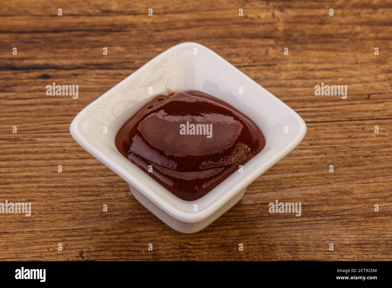 Traditional tomato Barbicue sauce in the bowl Stock Photo - Alamy