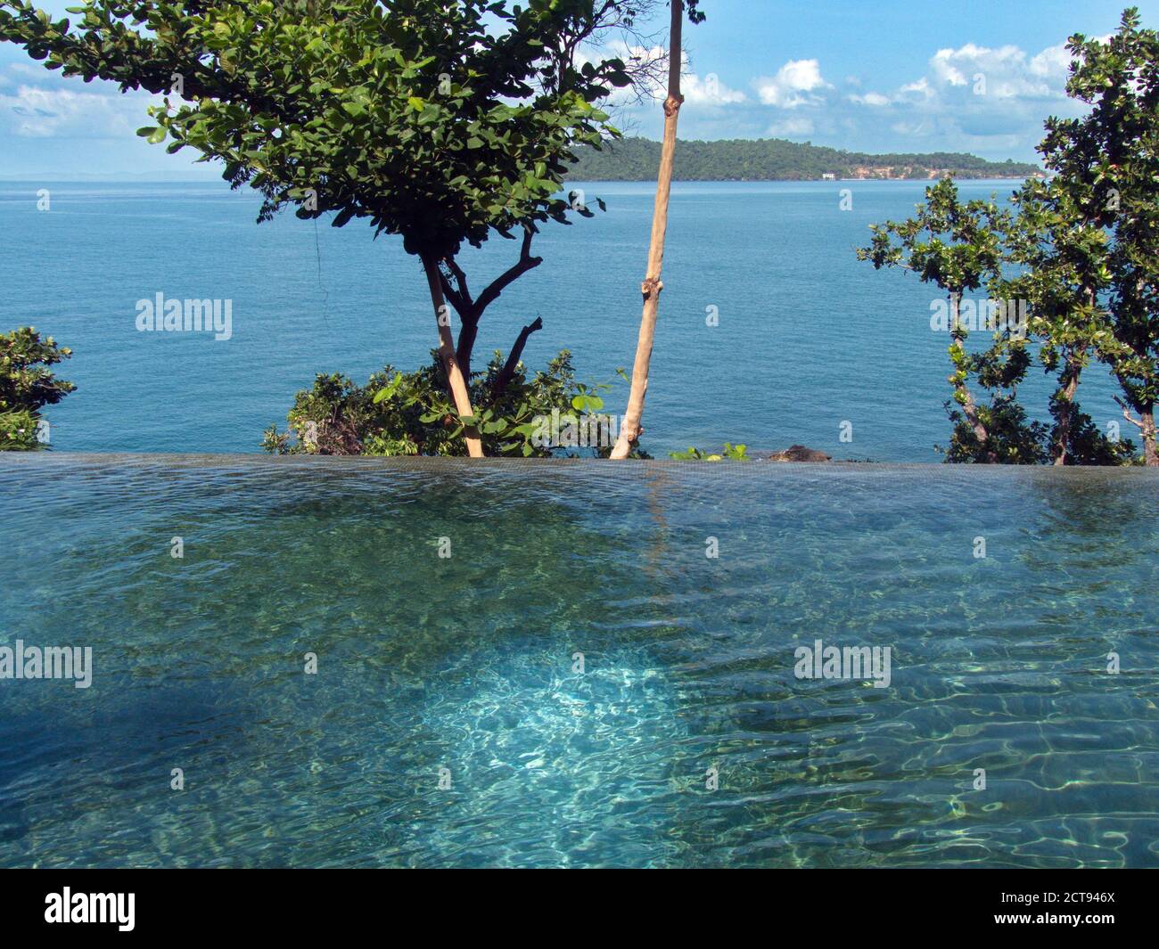 Infinity pool and sea view at Six Senses Krabey Island, Cambodia Stock ...