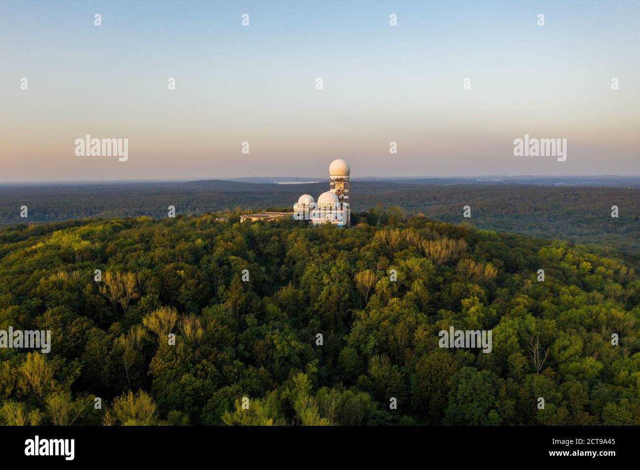 Mount of rubble in the west of berlin hi-res stock photography and ...