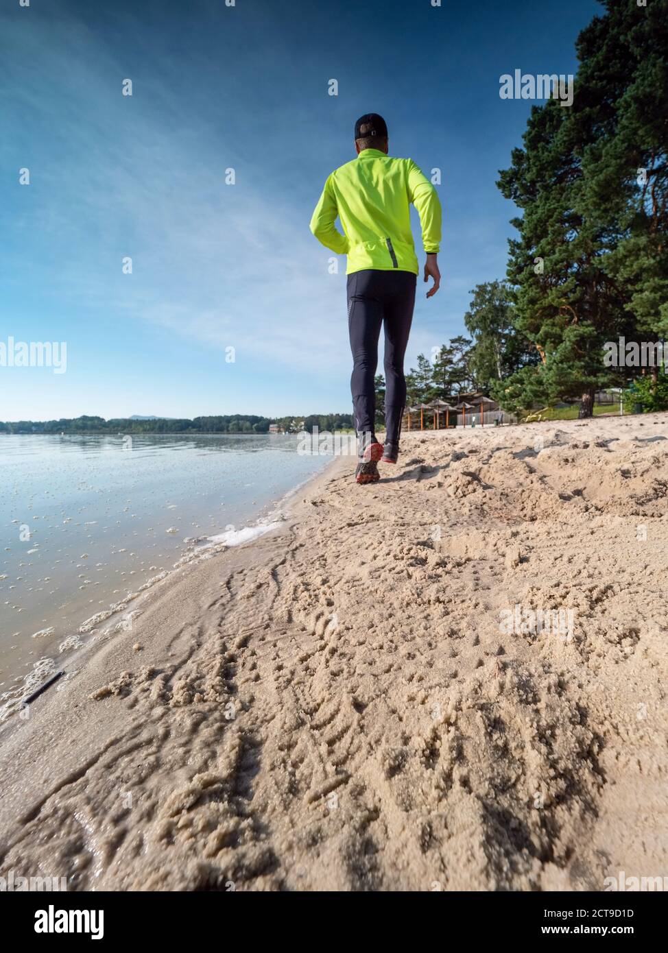 Tiptoed quick run hi-res stock photography and images - Alamy