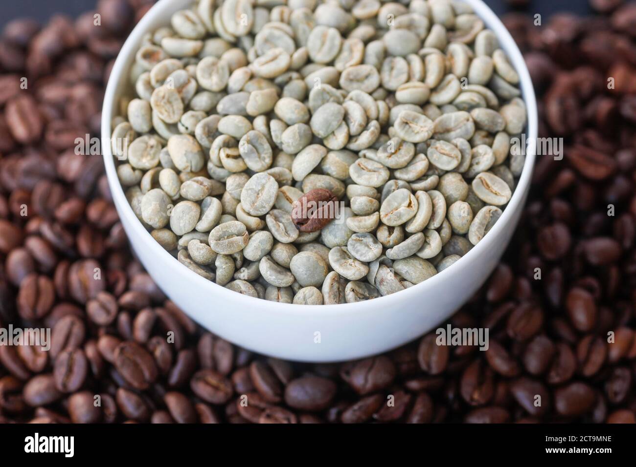 Unroasted beans hi-res stock photography and images - Alamy