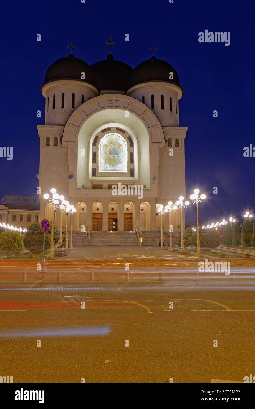 Night orthodox hi-res stock photography and images - Alamy