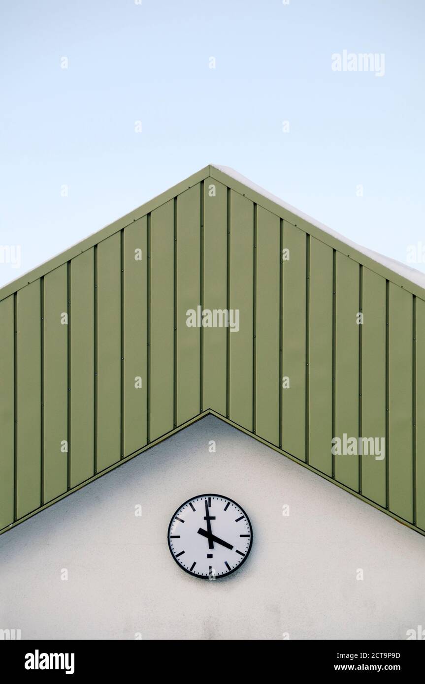 Green gable with clock hi-res stock photography and images - Alamy