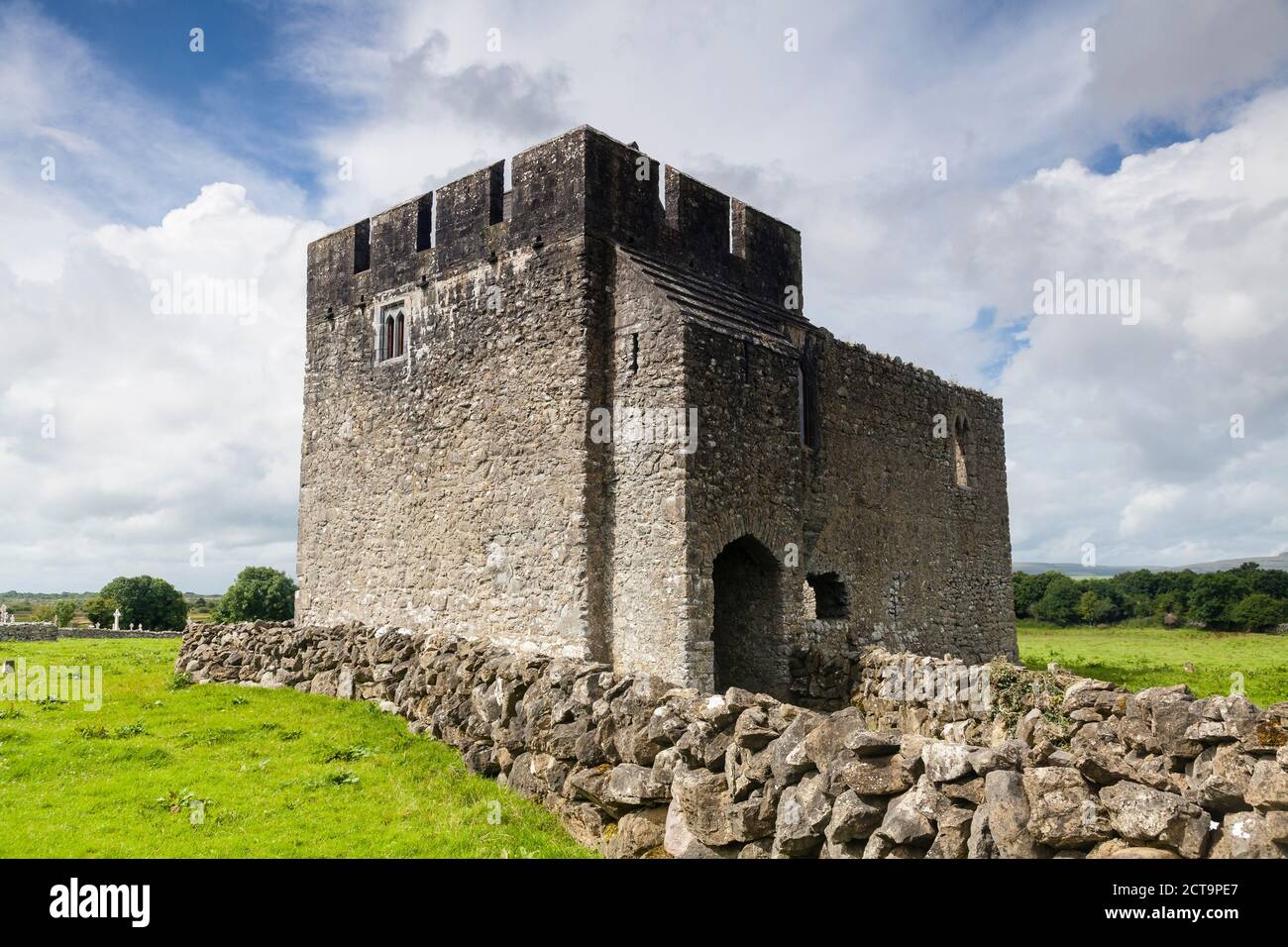 Kilmacduagh Monastery Ireland High Resolution Stock Photography and ...